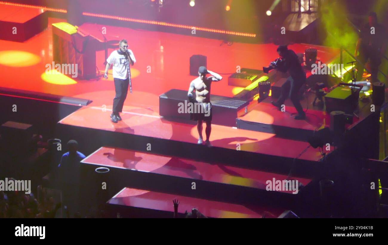 Inglewood, California, USA 28th August 2024 Tyler Joseph and Josh Dunn ...