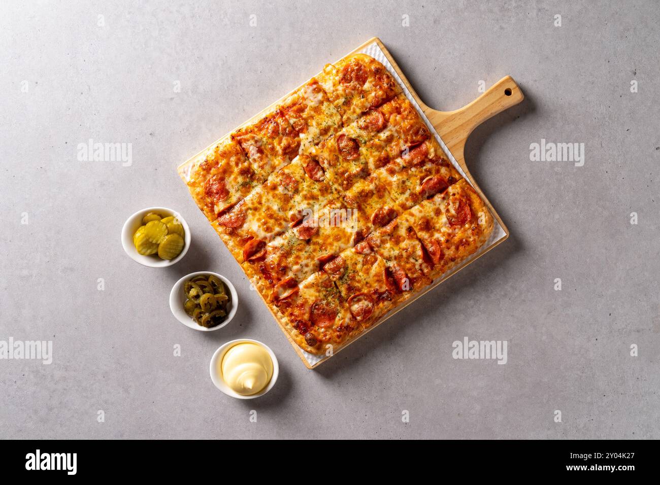 Pizza, chicken, chicken legs, fried, pepperoni, buffalo, stick, pasta ...