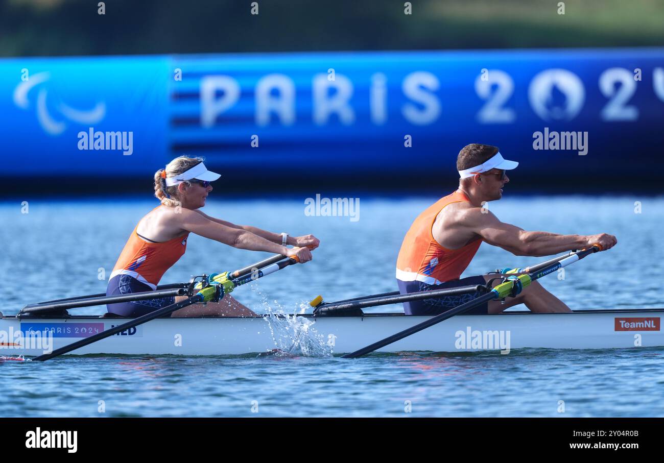 Netherlands' Esther van der Loos (left) and Corne de Koning during the ...
