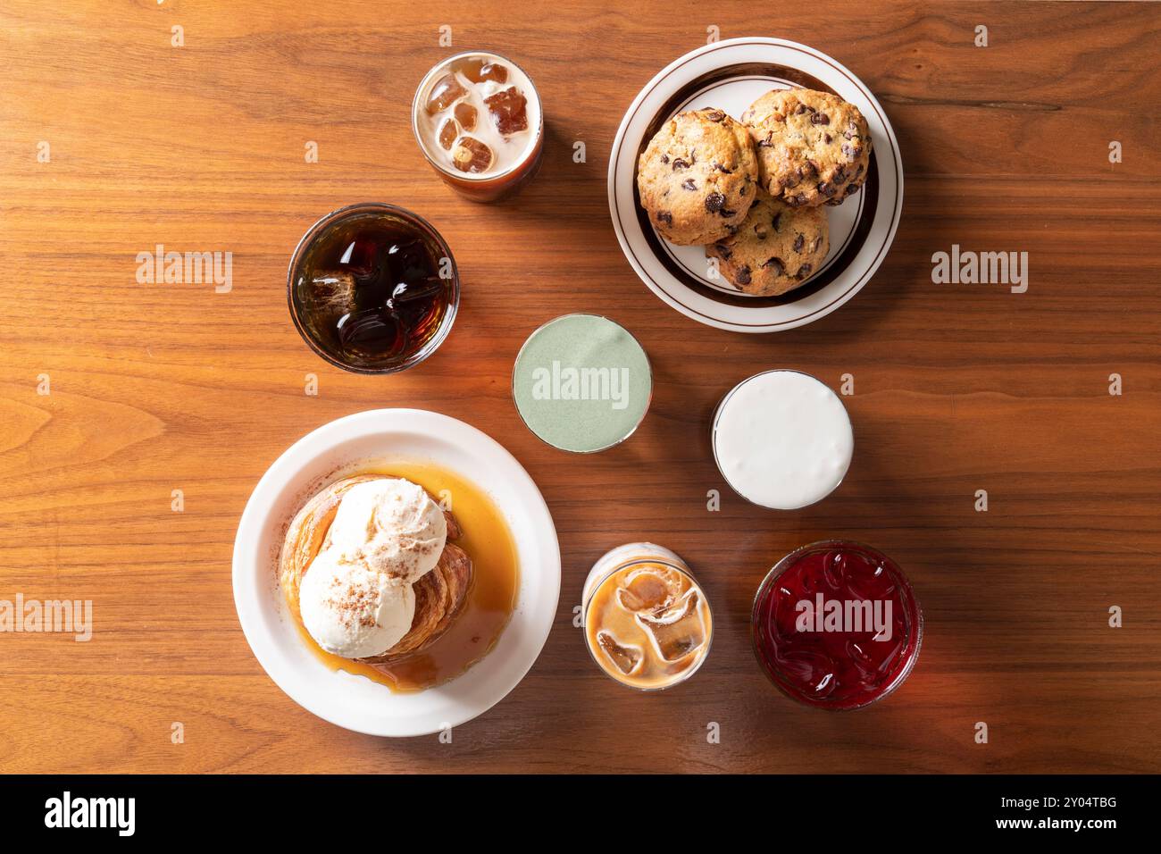 Cafe, cold brew, americano, coffee, ice, mugwort, latte, Einspanner ...