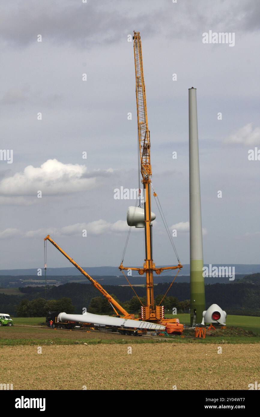 Wind turbine assembly Stock Photo - Alamy