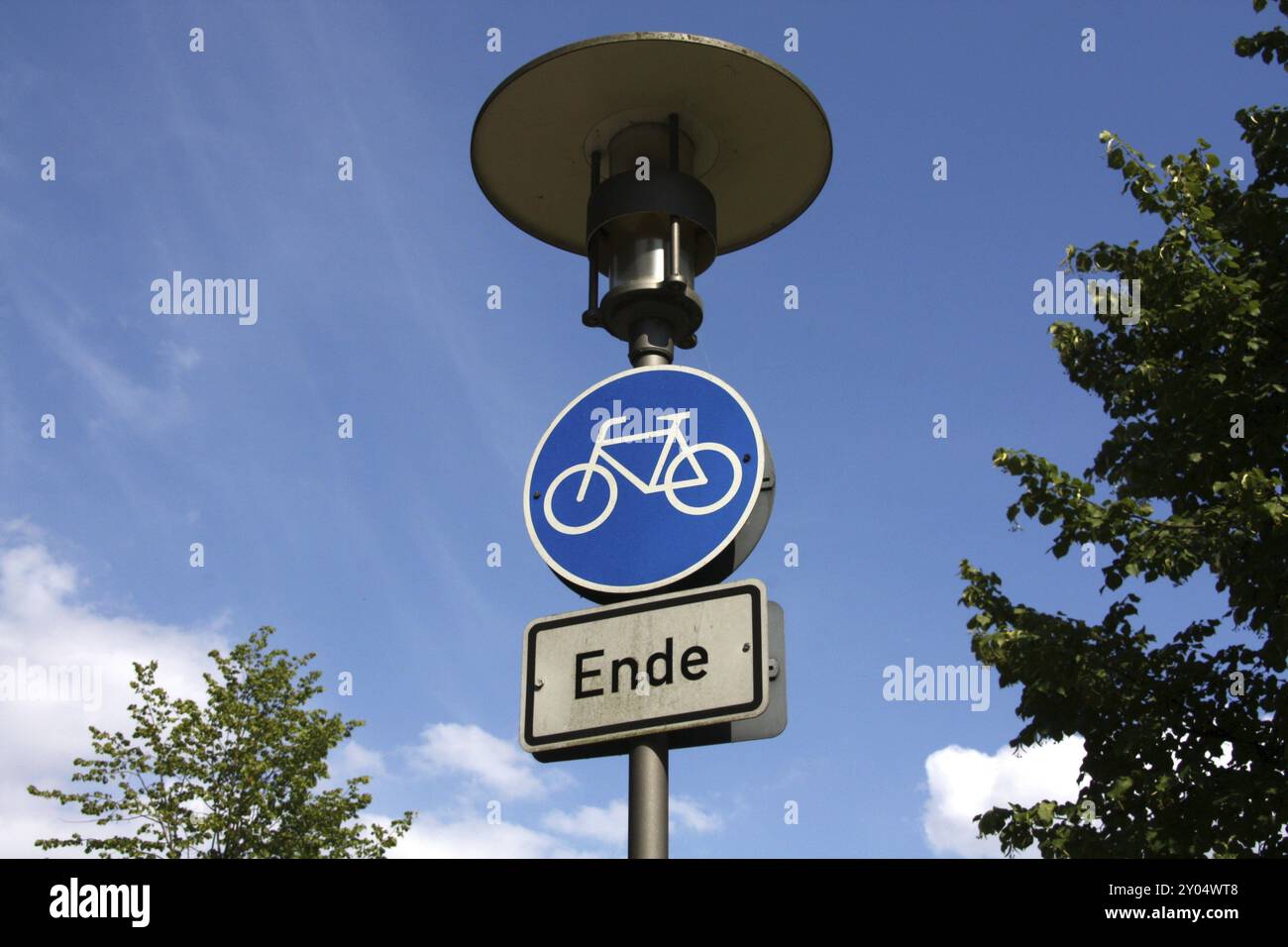 Cycle path end Stock Photo - Alamy