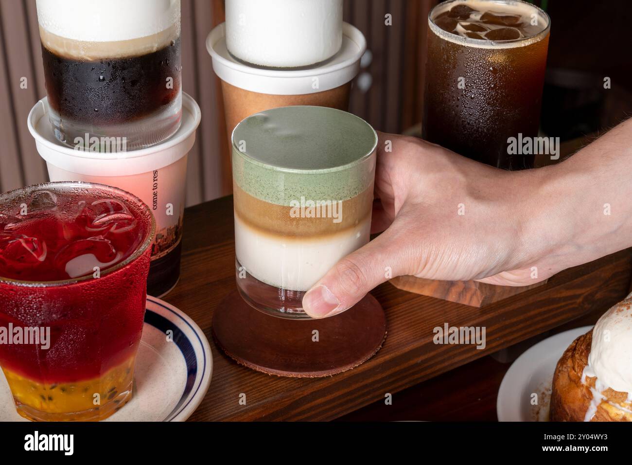 Cafe, cold brew, americano, coffee, ice, mugwort, latte, Einspanner ...