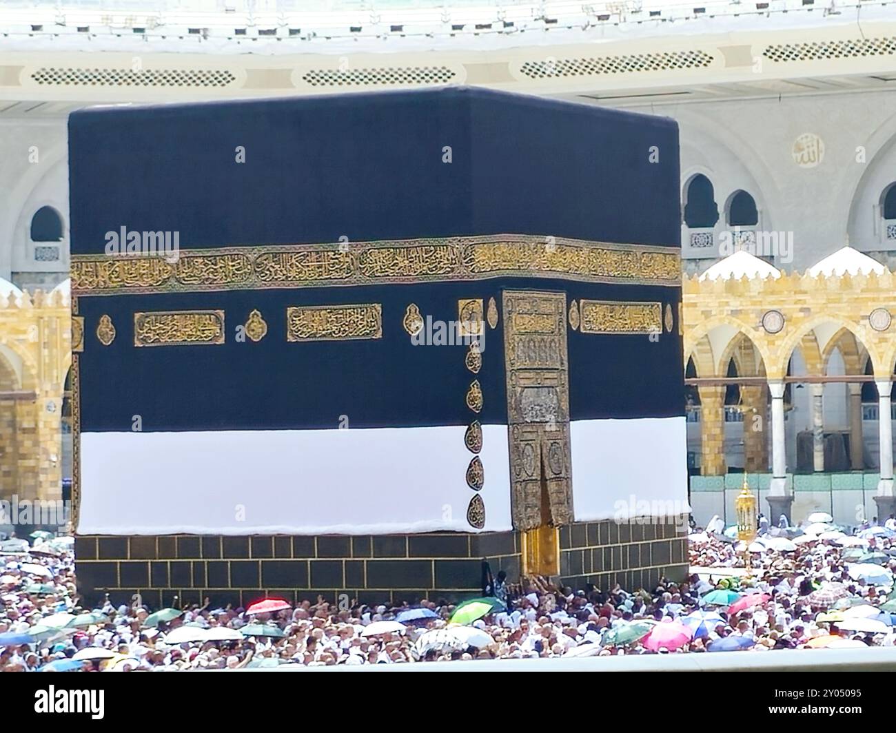 Mecca, Saudi Arabia, June 4 2024: Tawaf around Kaaba in Hajj ...