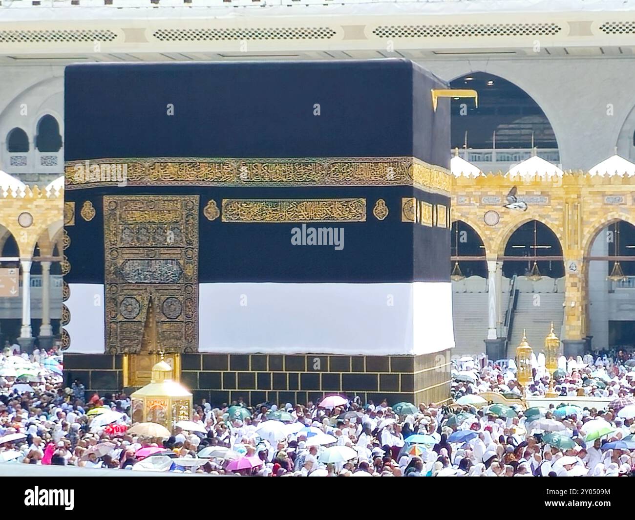Mecca, Saudi Arabia, June 4 2024: Tawaf around Kaaba in Hajj ...