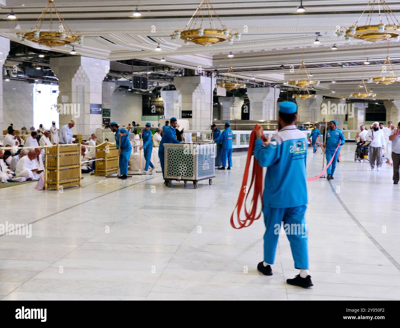 Mecca, Saudi Arabia, June 4 2024: The cleaning services inside Masjid ...