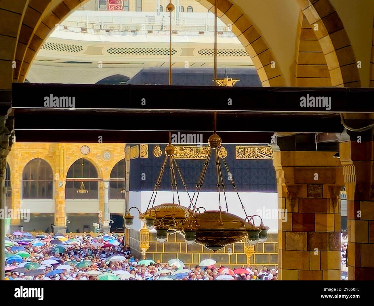 Mecca, Saudi Arabia, June 4 2024: Al Masjid Al Haram and Al Kaaba in ...