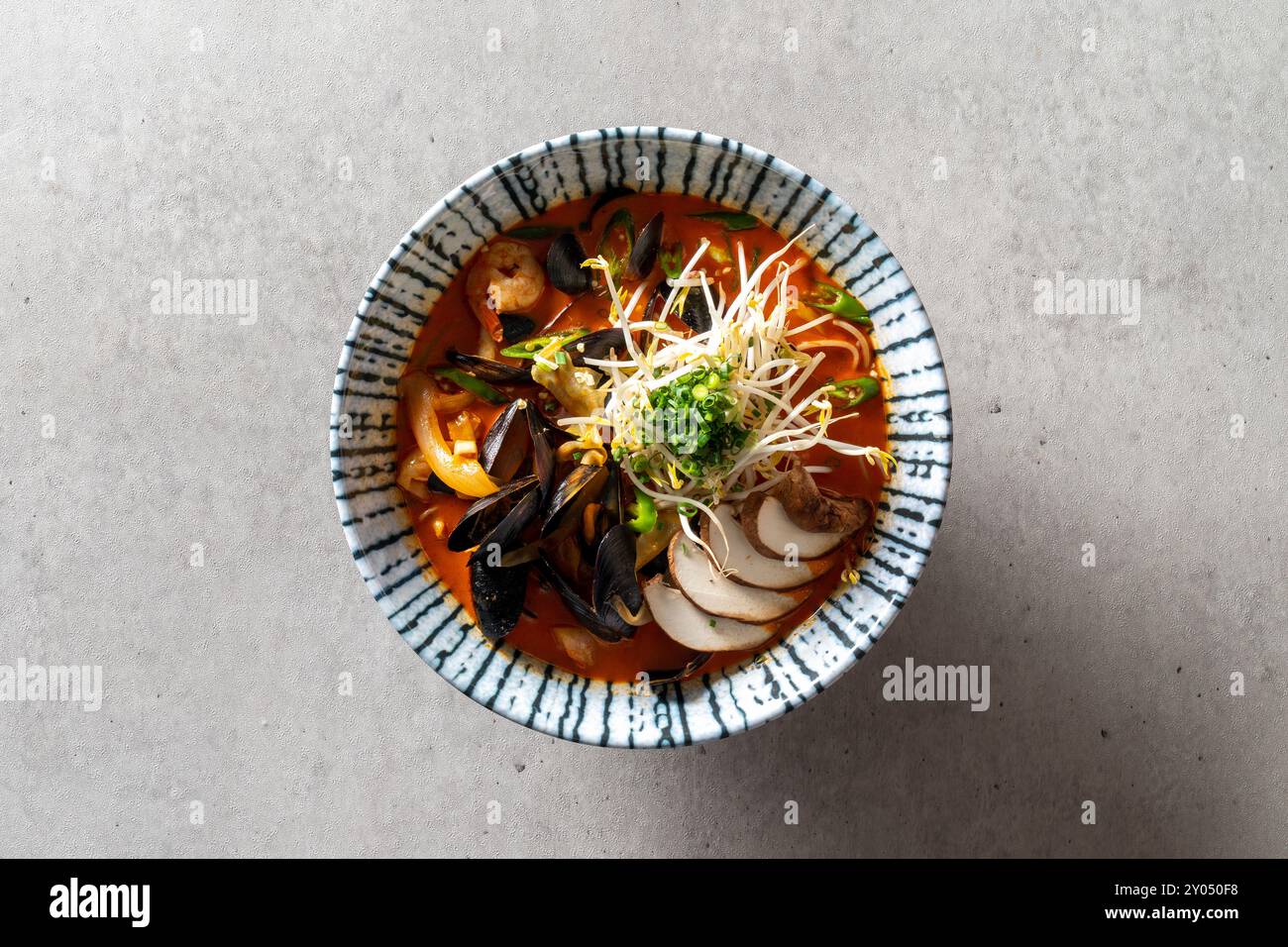 Korean food dish Seolleongtang, gomtang, stir-fried Korean beef stew ...