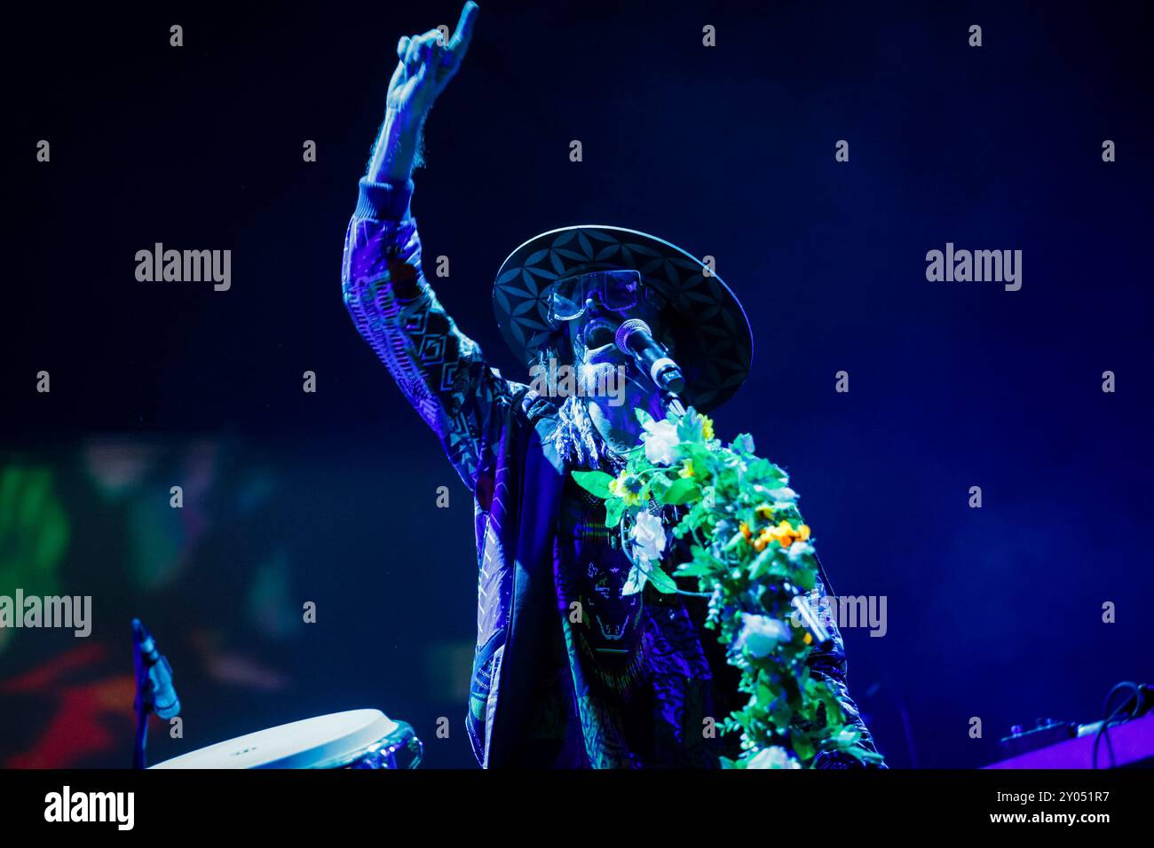 Sebastian Pringle from the English-Spanish indie folk and folktronica ...