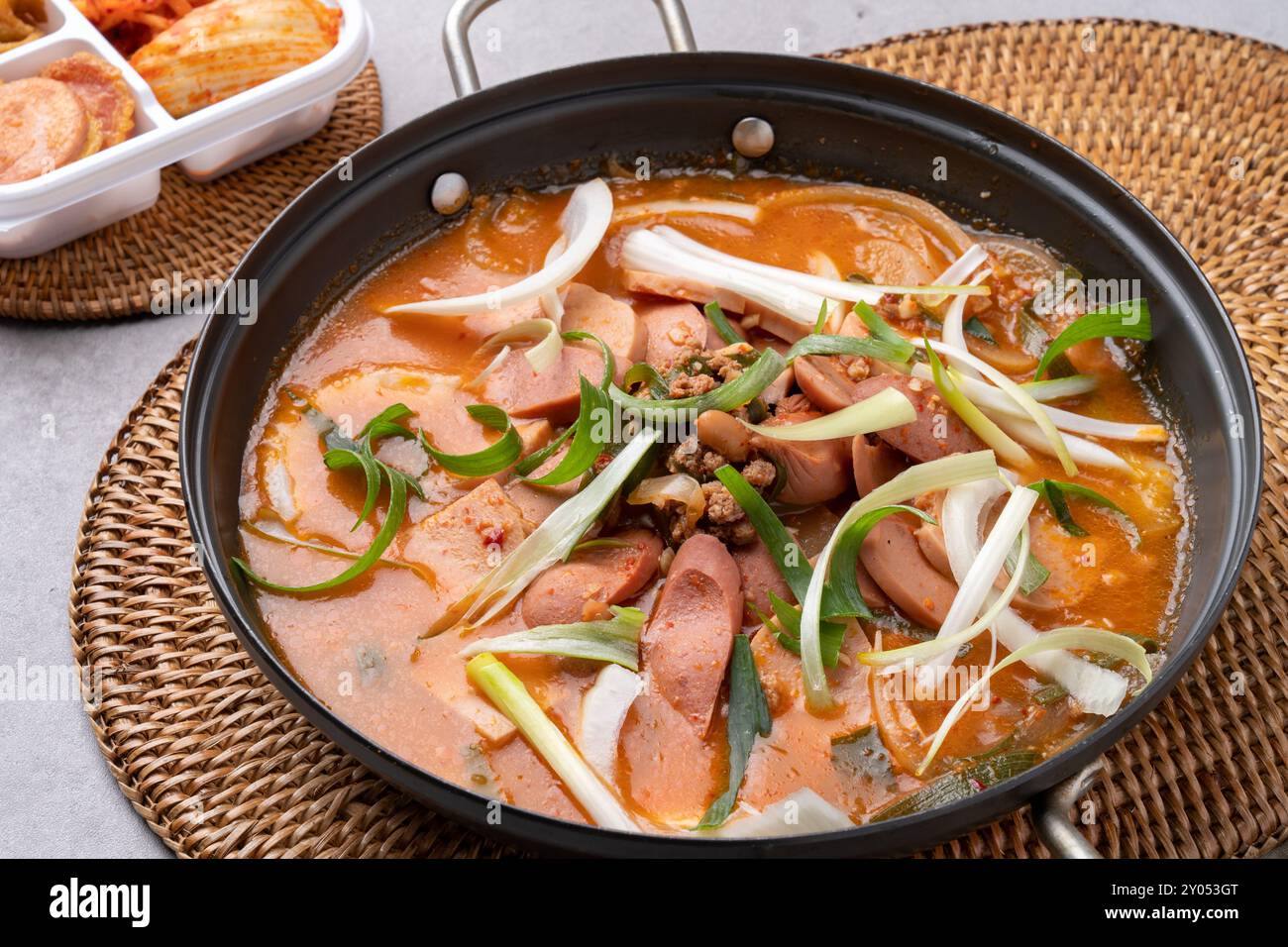Korean food, pork back ribs, steamed pork back ribs, spicy, stir-fried ...
