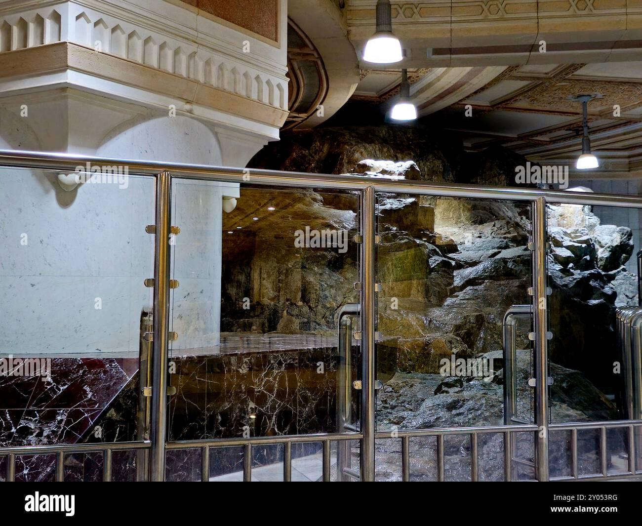 Al-Safa and Al-Marwah (Safa and Marwah) hills, two small mountains now ...