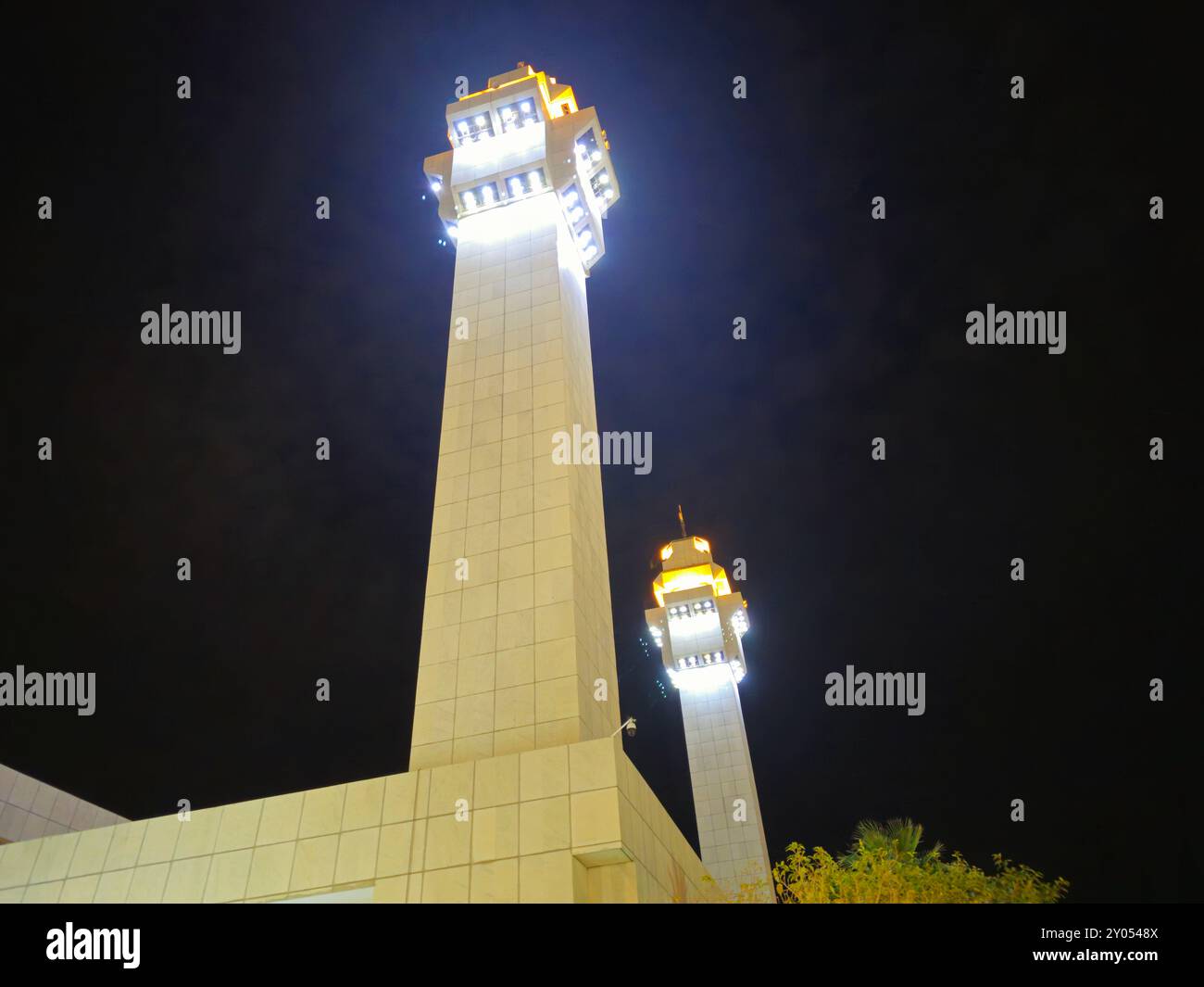 Mecca, Saudi Arabia, June 12 2024: Exterior of Masjid Al-Taneem, Aisha ...