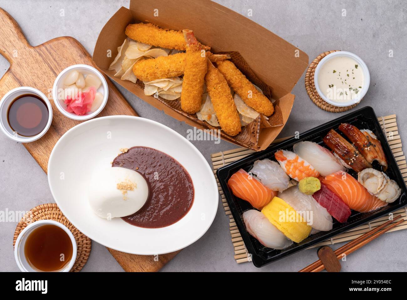 Raw fish, salmon, mochi-ridofu, sushi, assorted sushi, fried snow crab ...