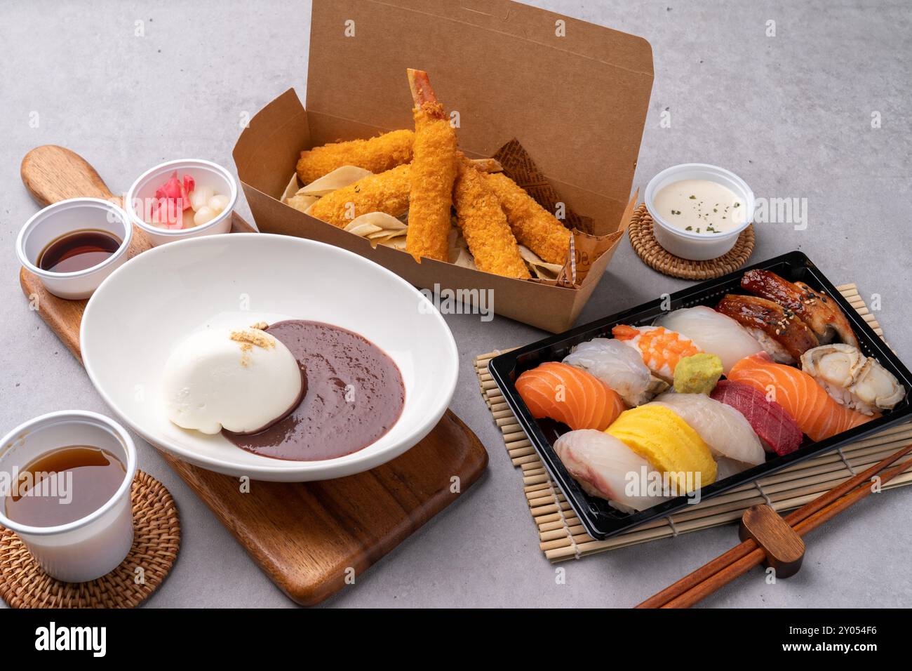 Raw fish, salmon, mochi-ridofu, sushi, assorted sushi, fried snow crab ...