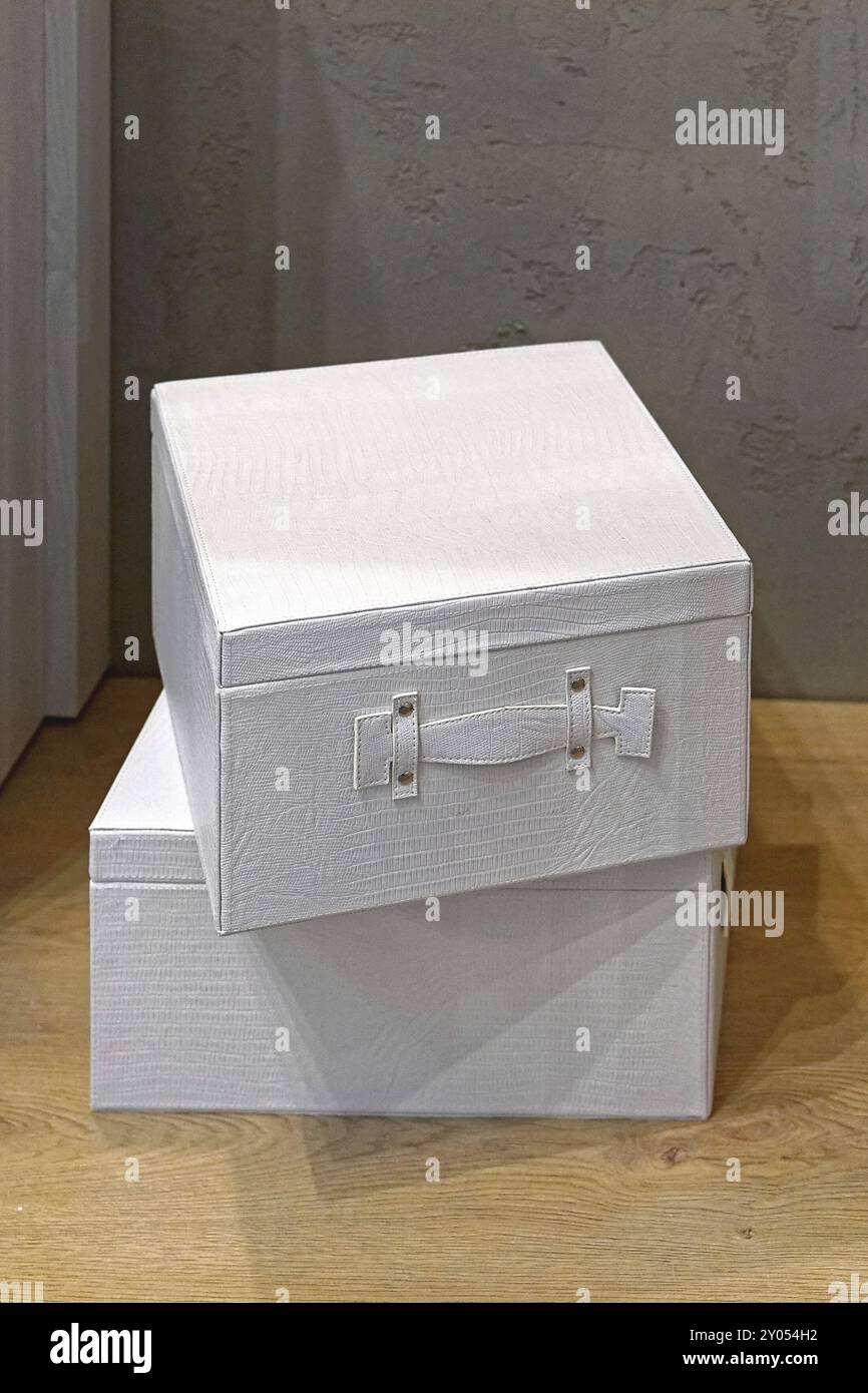 Two stacked containers hi-res stock photography and images - Alamy