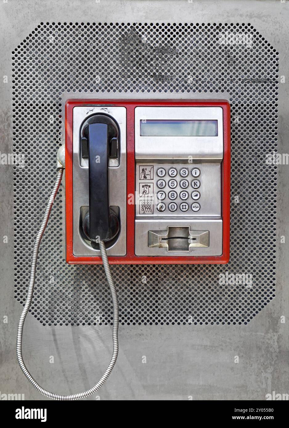 Public pay telephones booths hi-res stock photography and images - Alamy
