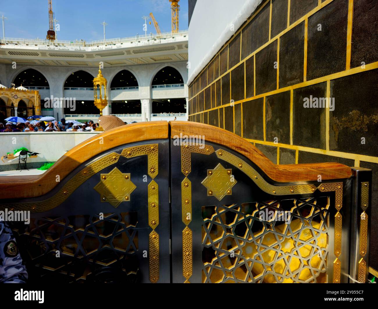 Mecca, Saudi Arabia, June 21 2024: Hijr Ismael or Hateem, a low wall ...