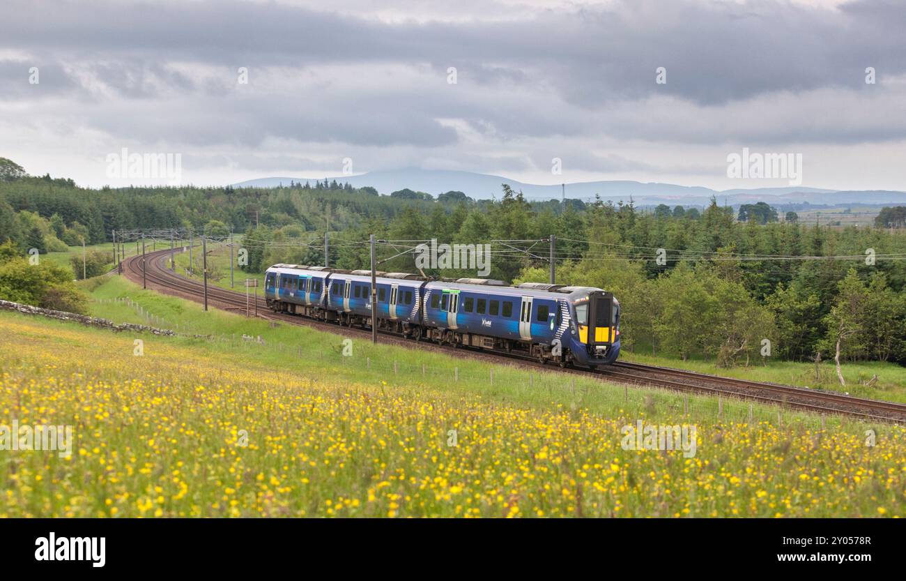 Carstairs train hi-res stock photography and images - Alamy