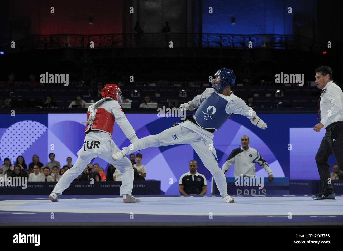 Ali Can Ozcan (TUR, Red) and Asaf Yasur (ISR, Blue) competing in the ...