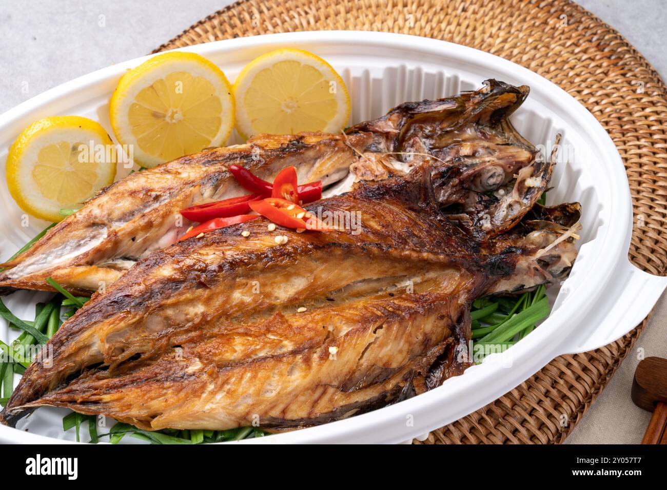 Korean food, side dishes, fish, grilled fish, steamed, saury, mackerel ...