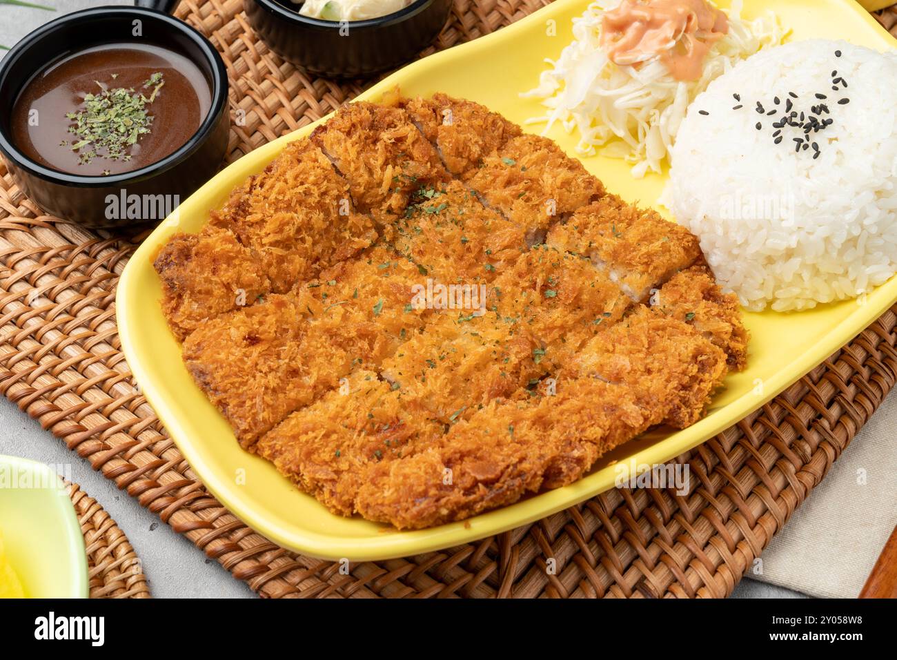 Korean food, stir-fried pork, spicy, anchovy, gimbap, side dish ...