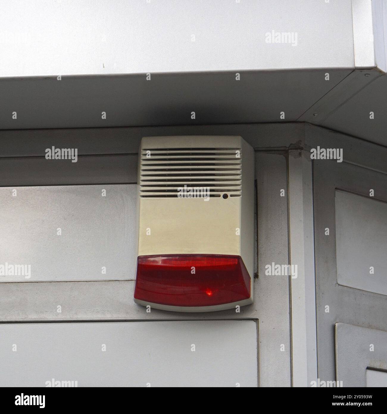 Alarm external unit siren and light Stock Photo - Alamy