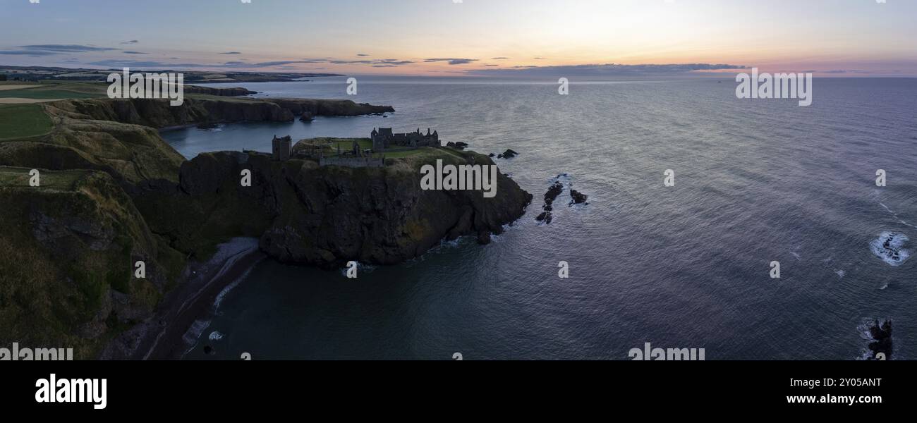 Drone shot dunnottar castle ruin hi-res stock photography and images ...