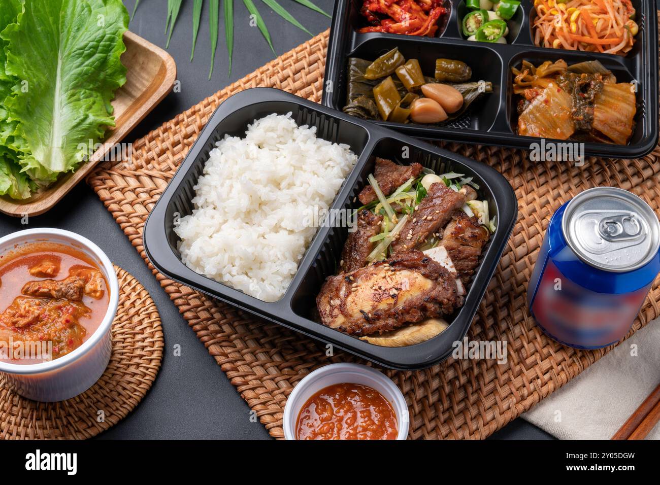 Korean food, Korean beef, beef sashimi, Handon, beef sashimi, raw pork ...