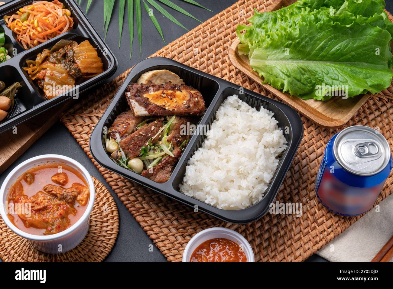 Korean food, Korean beef, beef sashimi, Handon, beef sashimi, raw pork ...