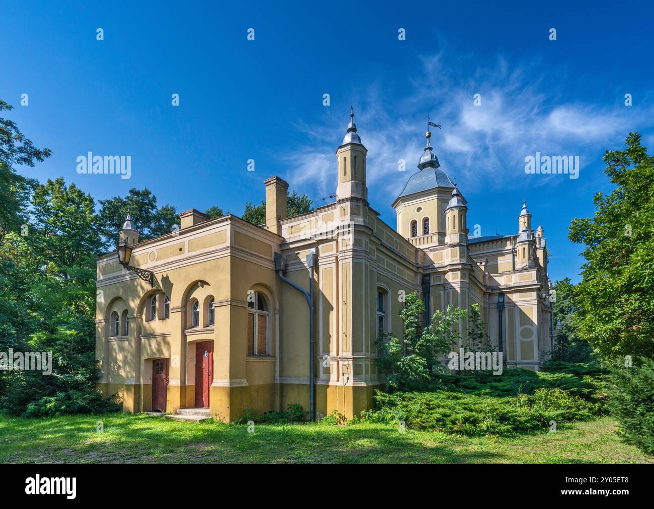 Czarnecki palac hi-res stock photography and images - Alamy