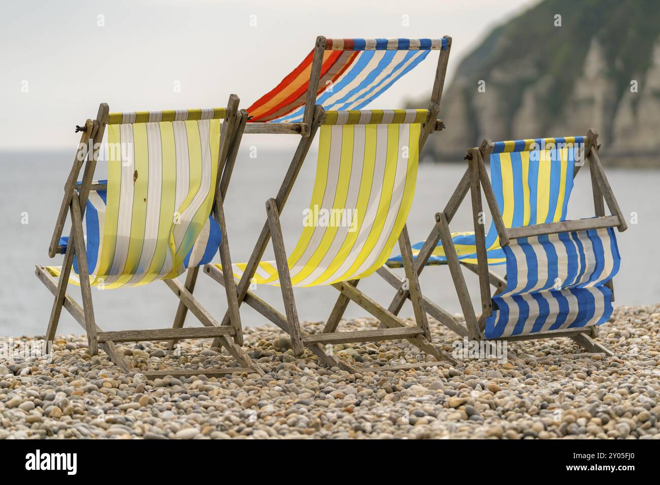 Empty deckchair seats hi-res stock photography and images - Alamy