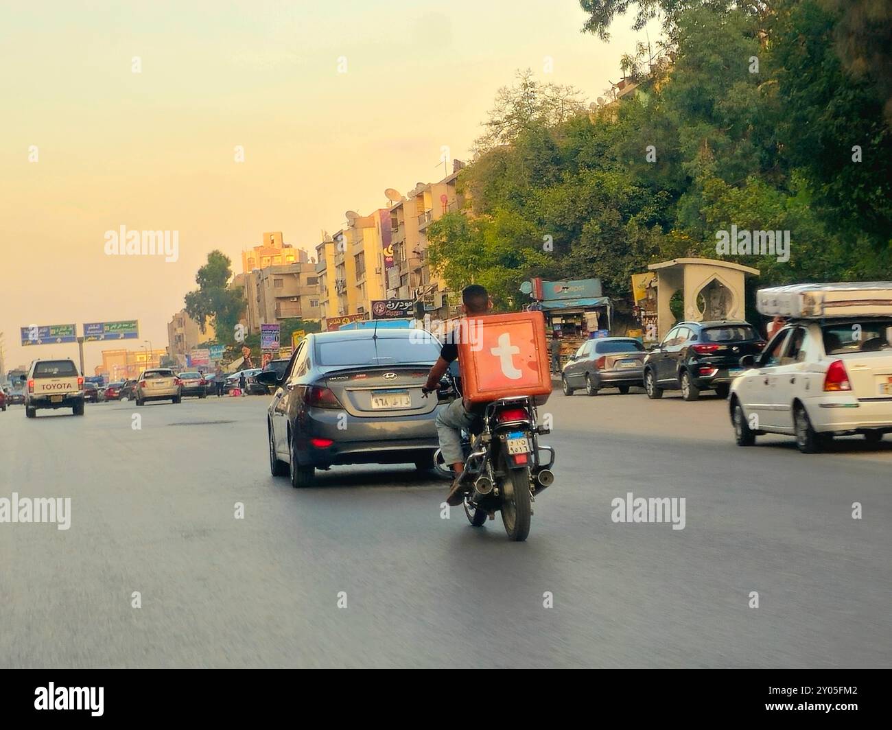 Talabat food delivery hi-res stock photography and images - Alamy