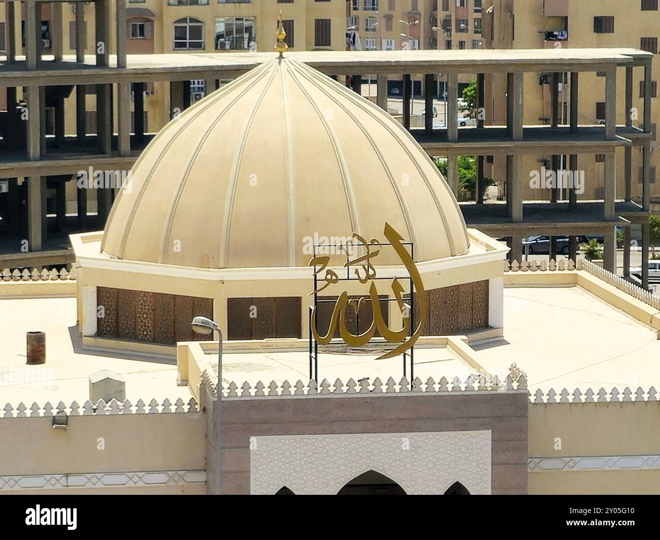 Cairo, Egypt, July 21 2024: The Exterior of a grand large mosque in ...