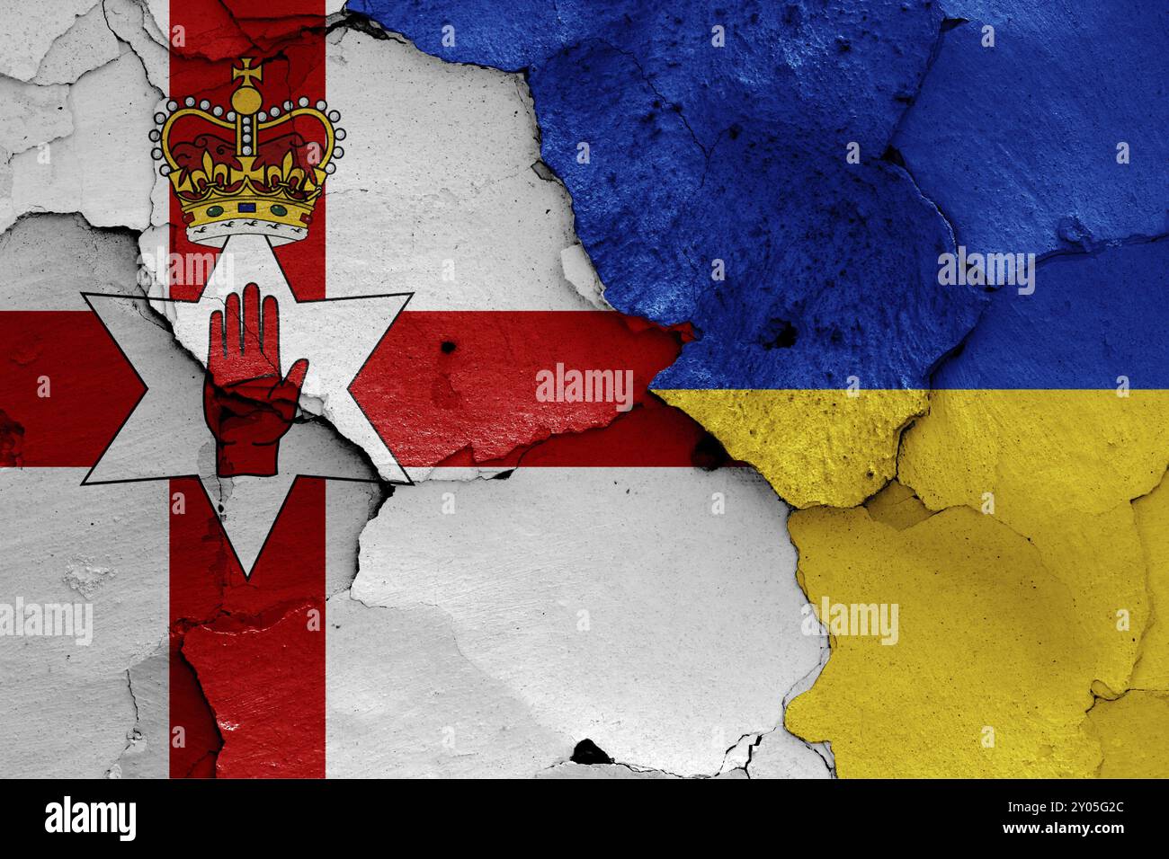 Uk and ukraine flags together hi-res stock photography and images - Alamy