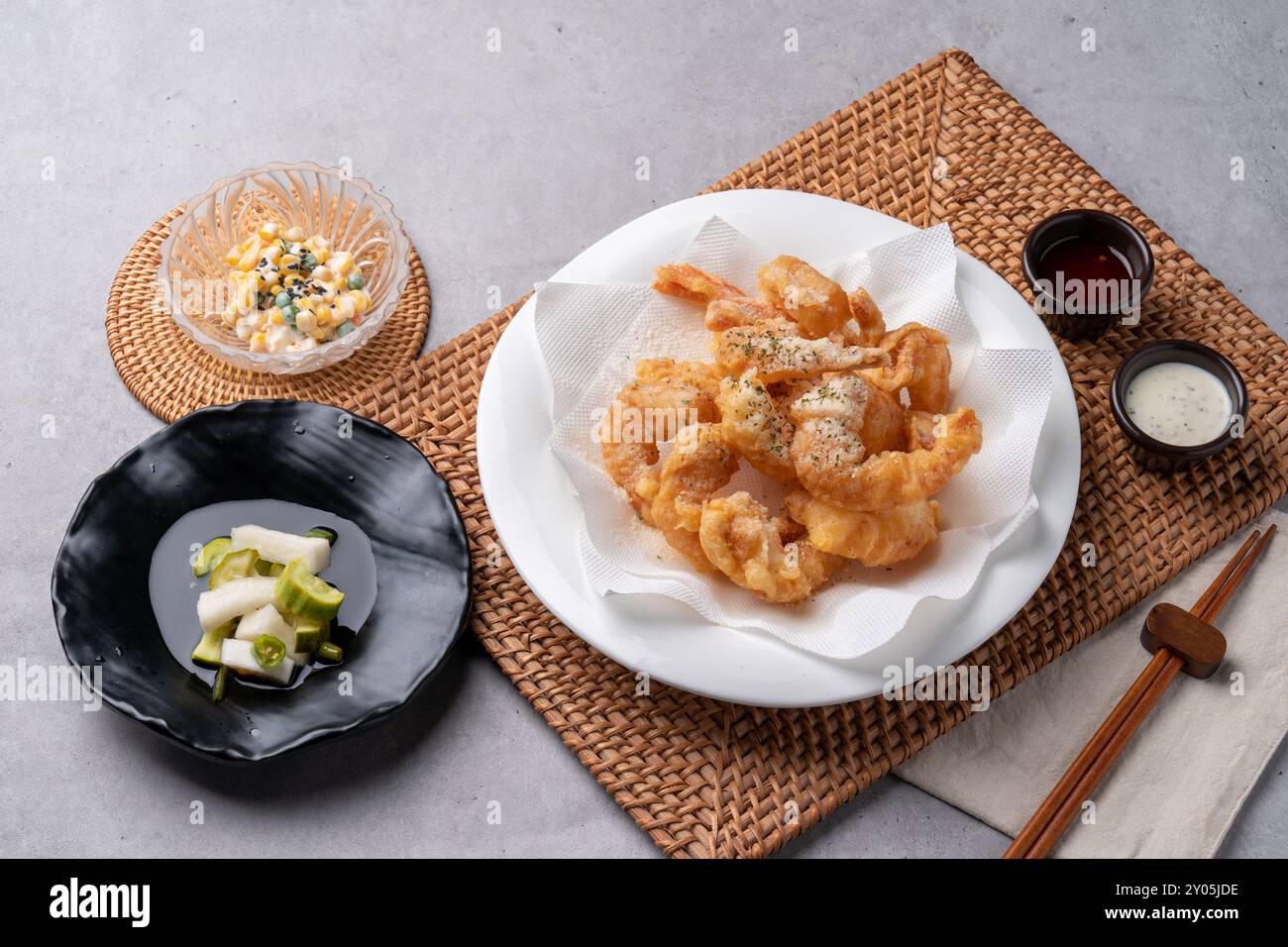 Korean food, cube, steak, cartilage, stir-fry, seafood jjambbong, soup ...