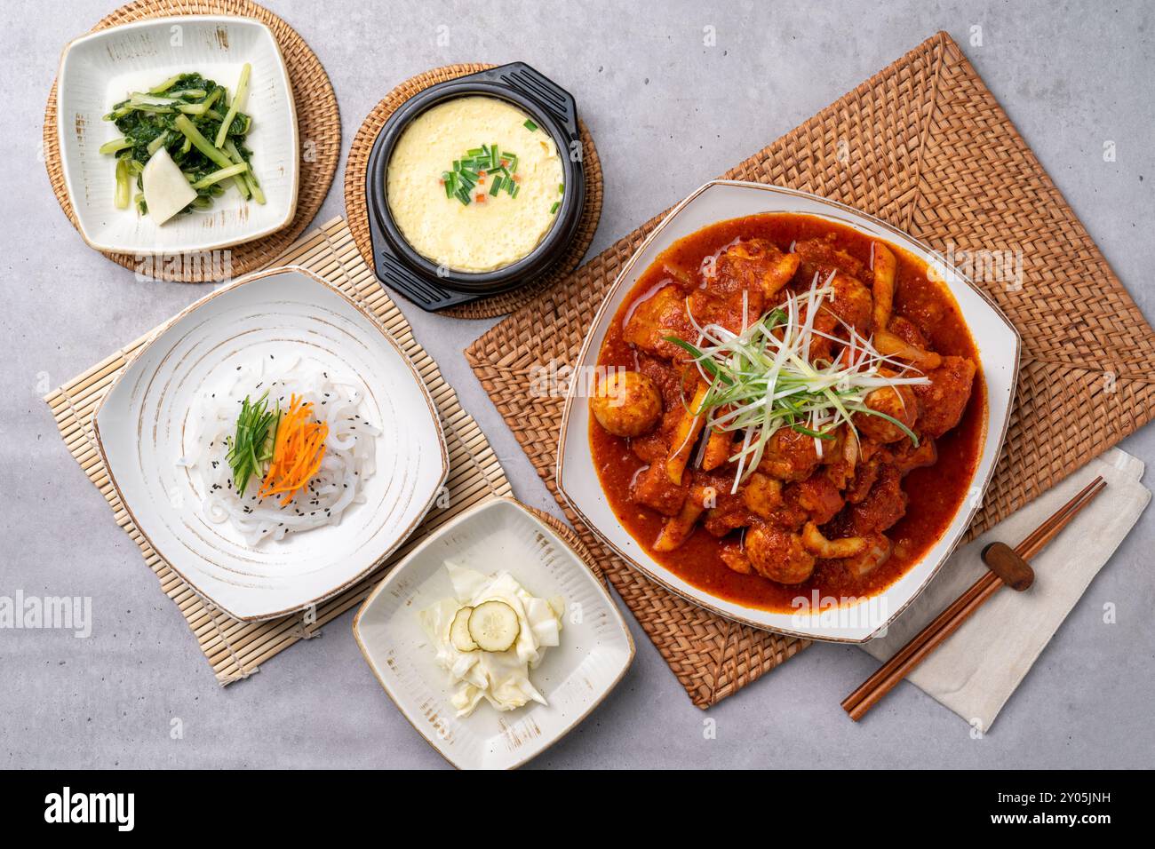 Korean food, Korean don, raw meat, kimchi, steamed, agu, pollack, dried ...