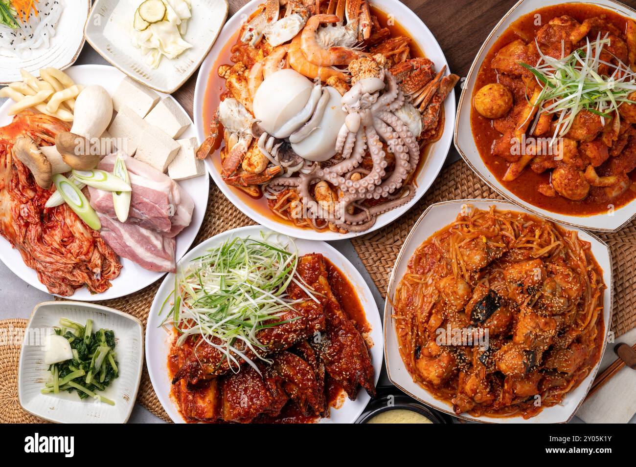 Korean food, Korean don, raw meat, kimchi, steamed, agu, pollack, dried ...