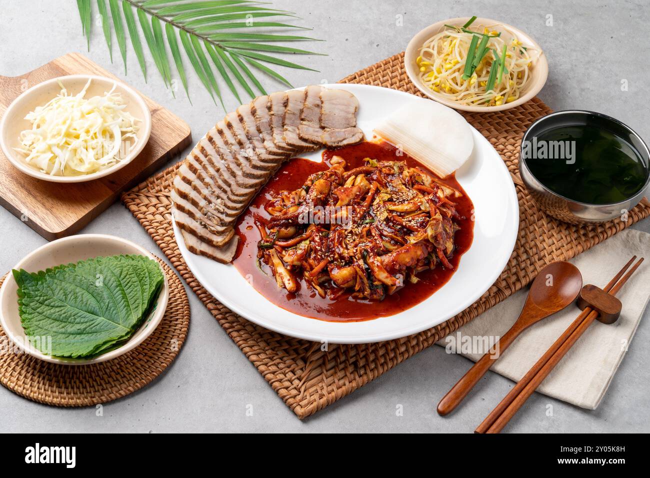 Korean food, octopus, stir-fry, side dishes, bean sprouts, soy sauce ...