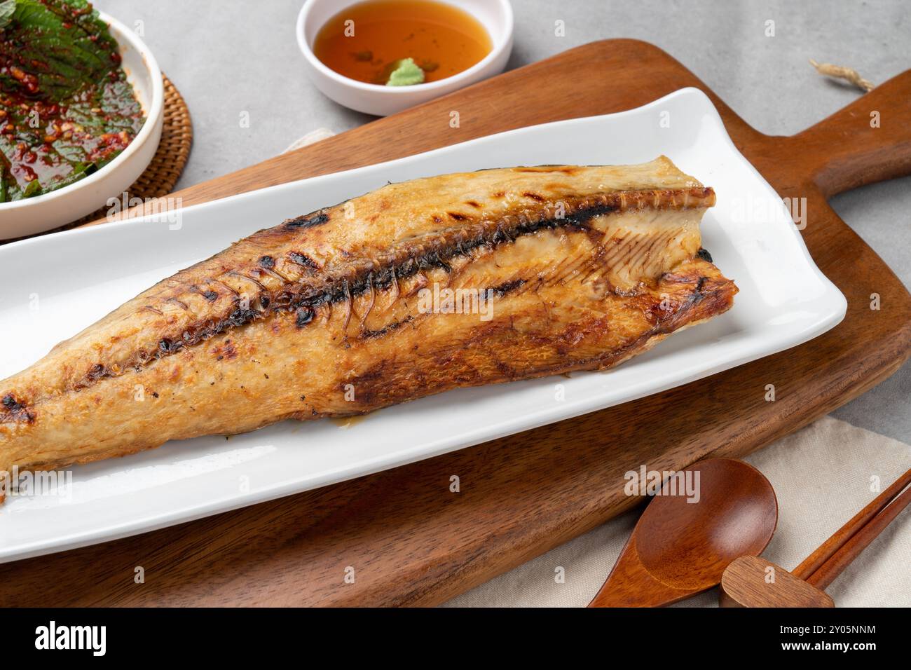 Samchi, fish, grilled, side dish, kimchi, perilla leaf, seasoned, beef ...