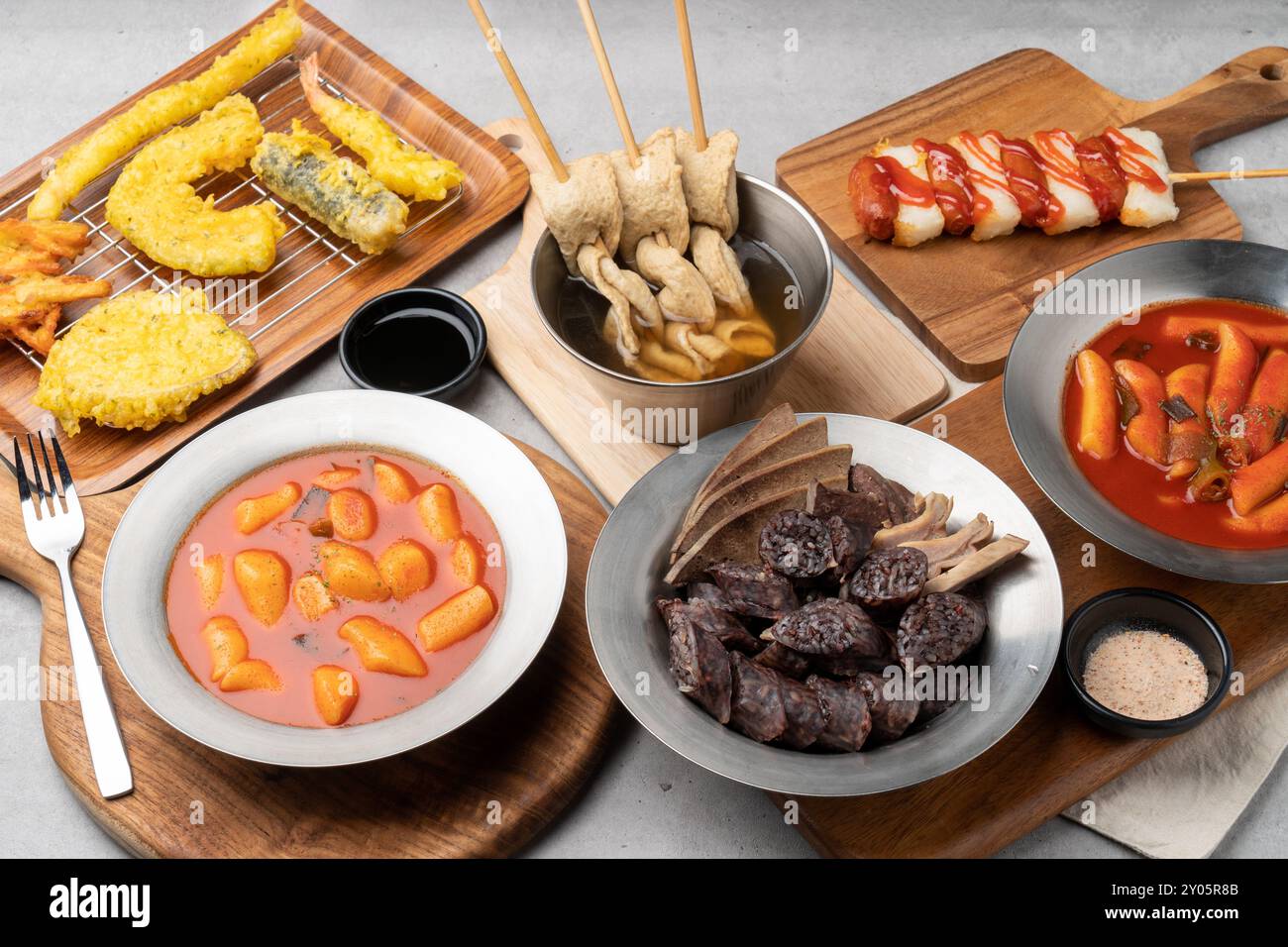 Soondae, Korean food, snack food, spicy rice cake, fried rice cake ...