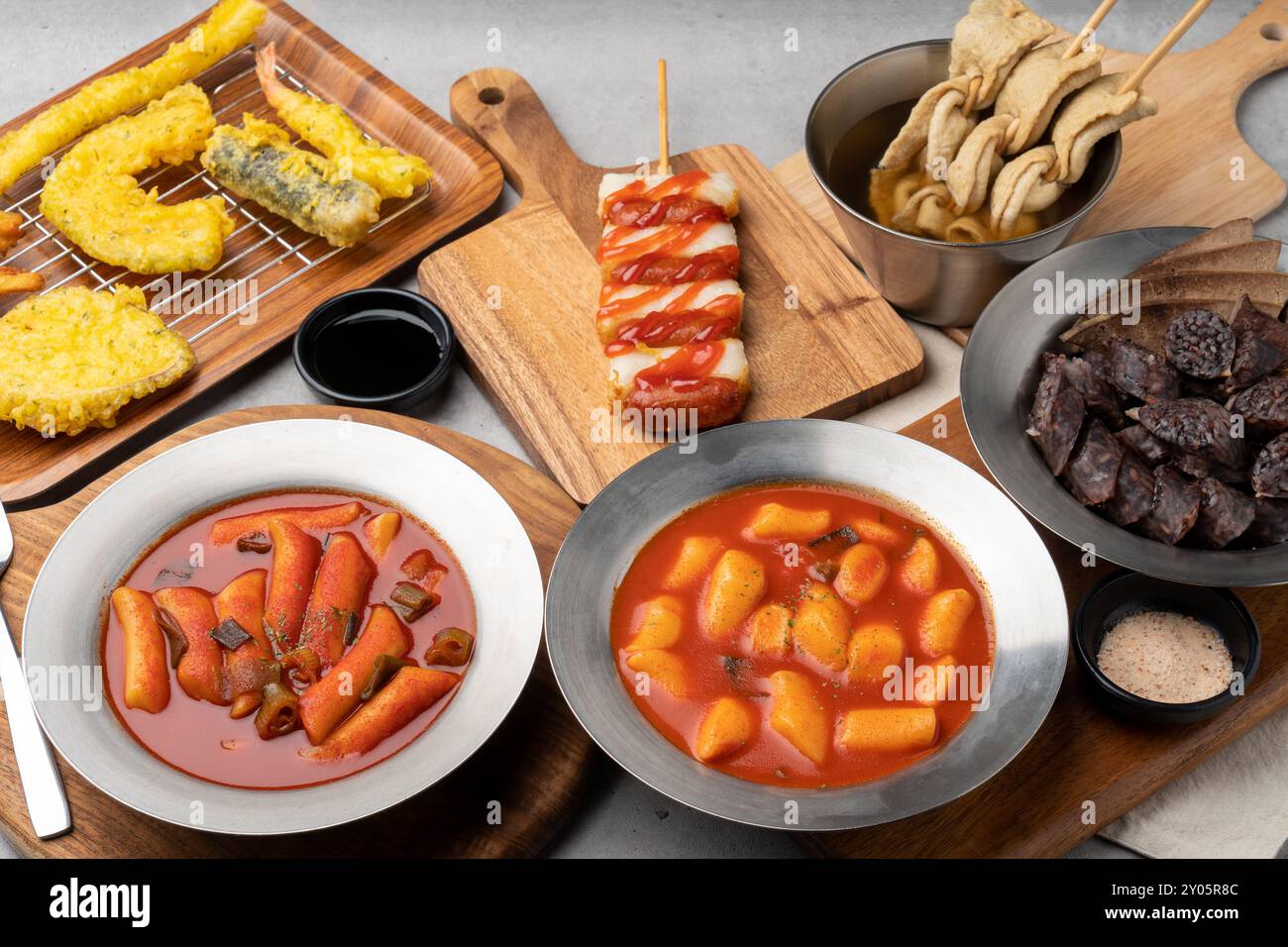 Soondae, Korean food, snack food, spicy rice cake, fried rice cake ...