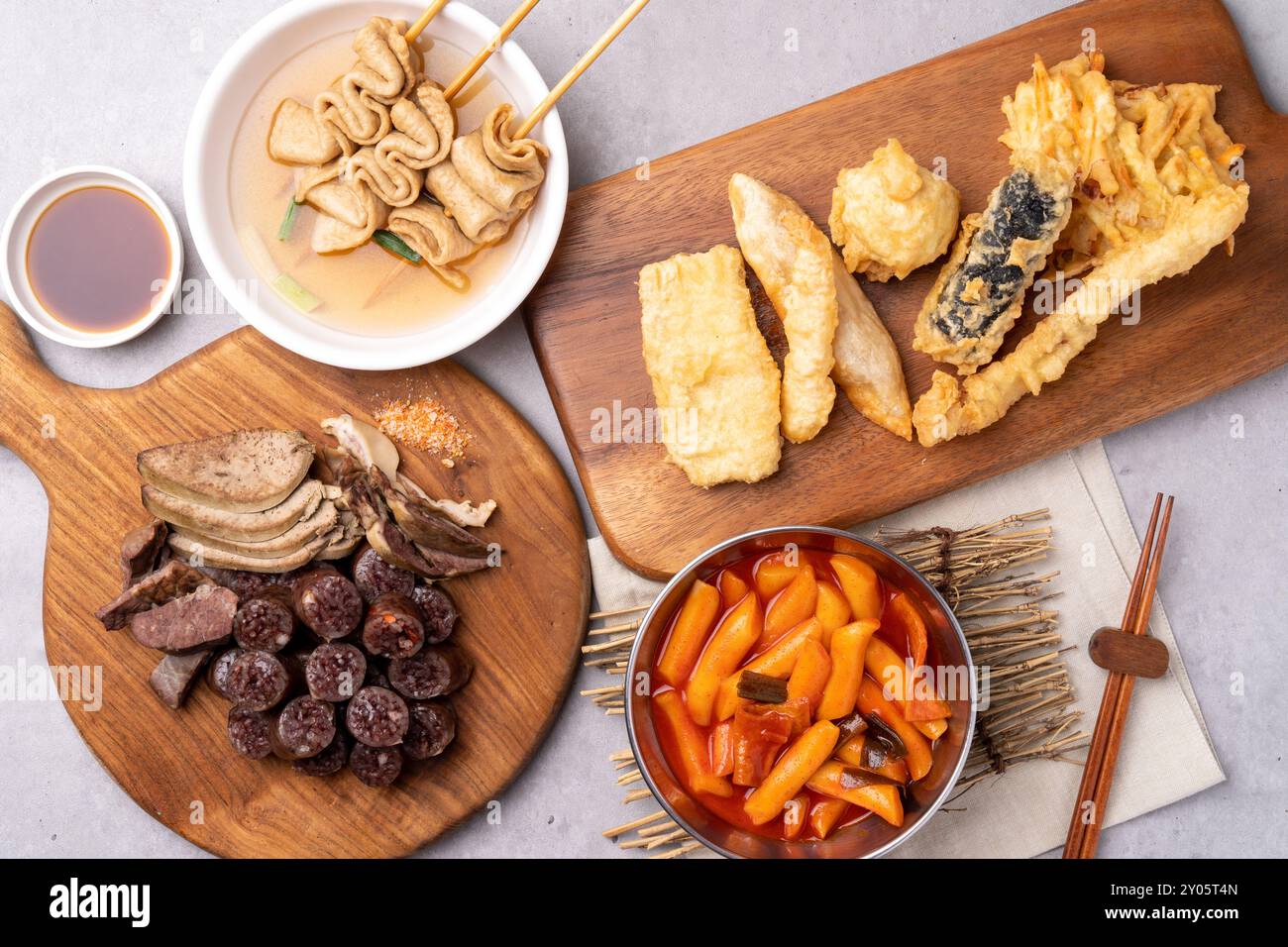 flour based food, Tteokbokki, fried food, deep-fried laver roll, deep ...