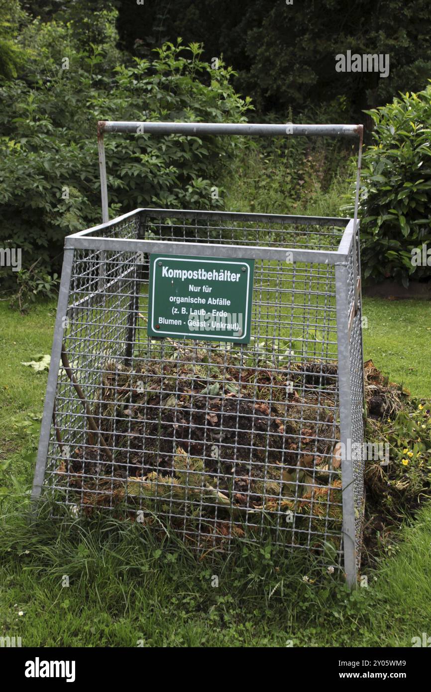 Compost site hi-res stock photography and images - Alamy
