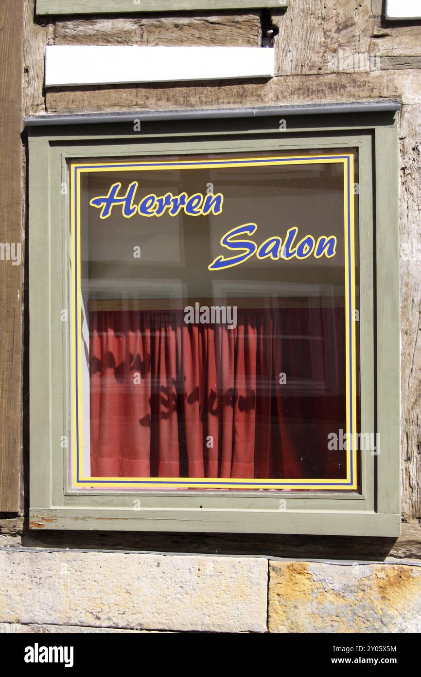 Mens parlor hi-res stock photography and images - Alamy