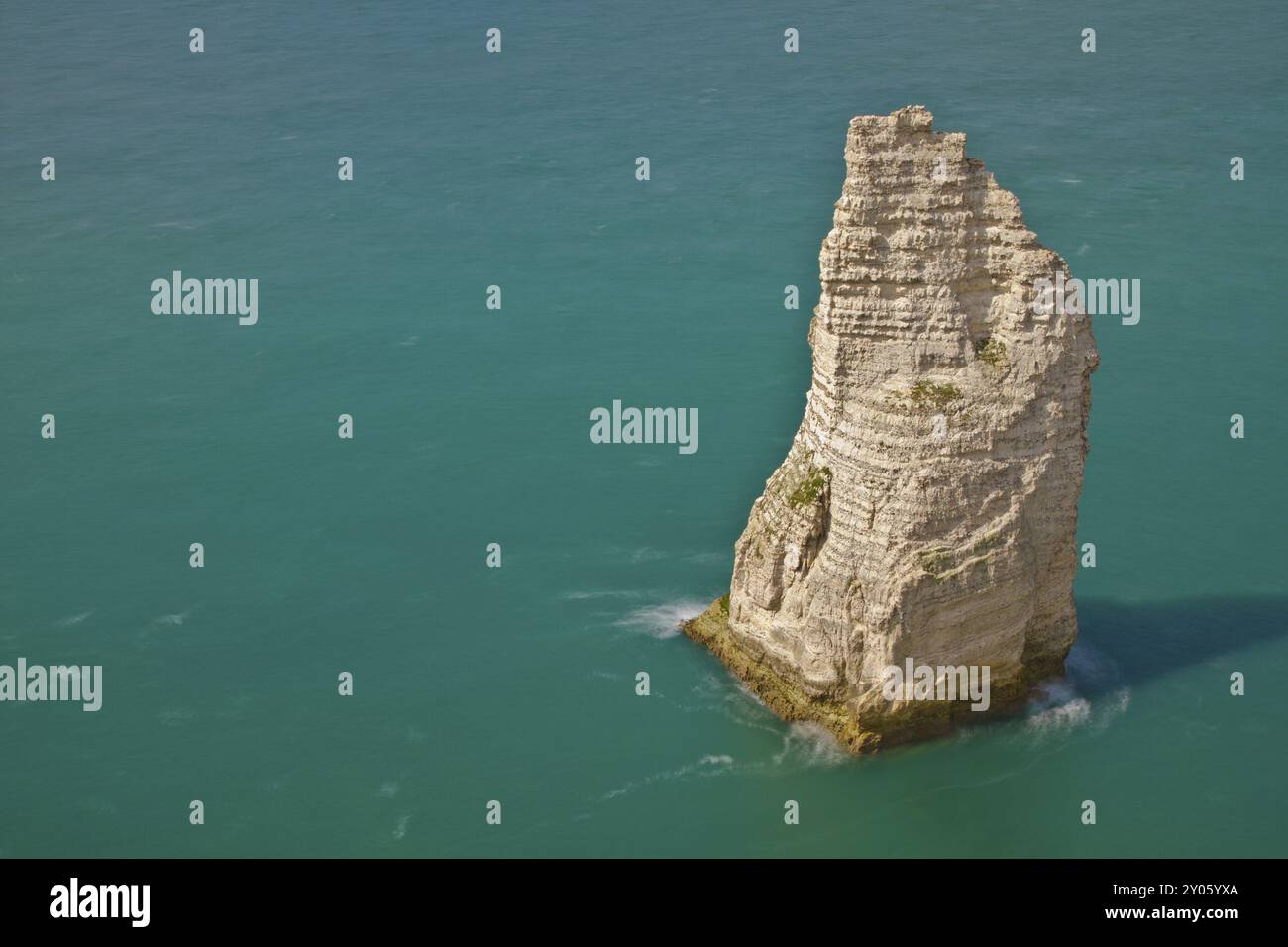 Etretat rock formations hi-res stock photography and images - Alamy