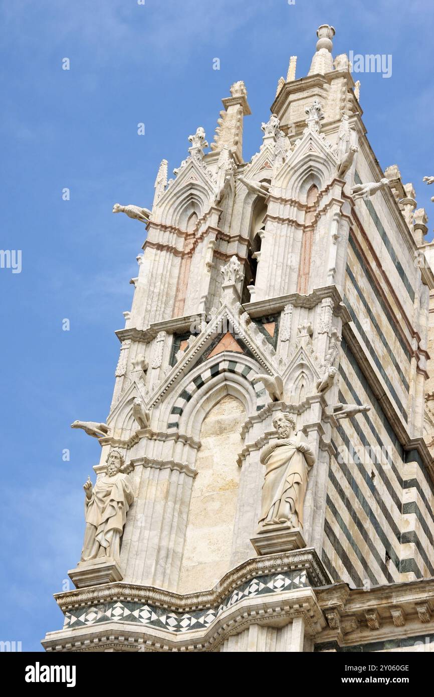 Detail of Siena Cathedral (Duomo di Siena) in Tuscan gothic style ...