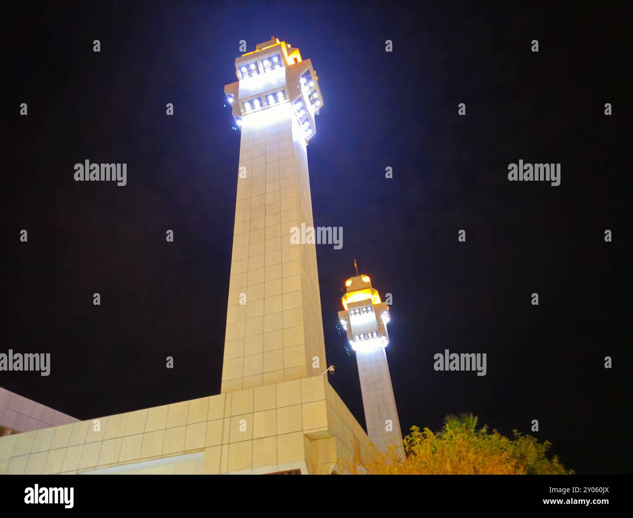 Mecca, Saudi Arabia, June 12 2024: Exterior of Masjid Al-Taneem, Aisha ...