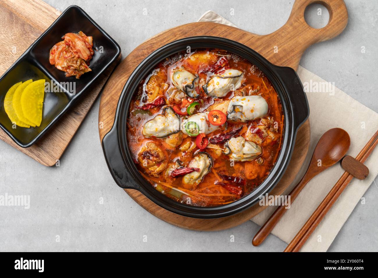 Korean food, nutrition, bibimbap, stone pot, oyster chicken soup ...