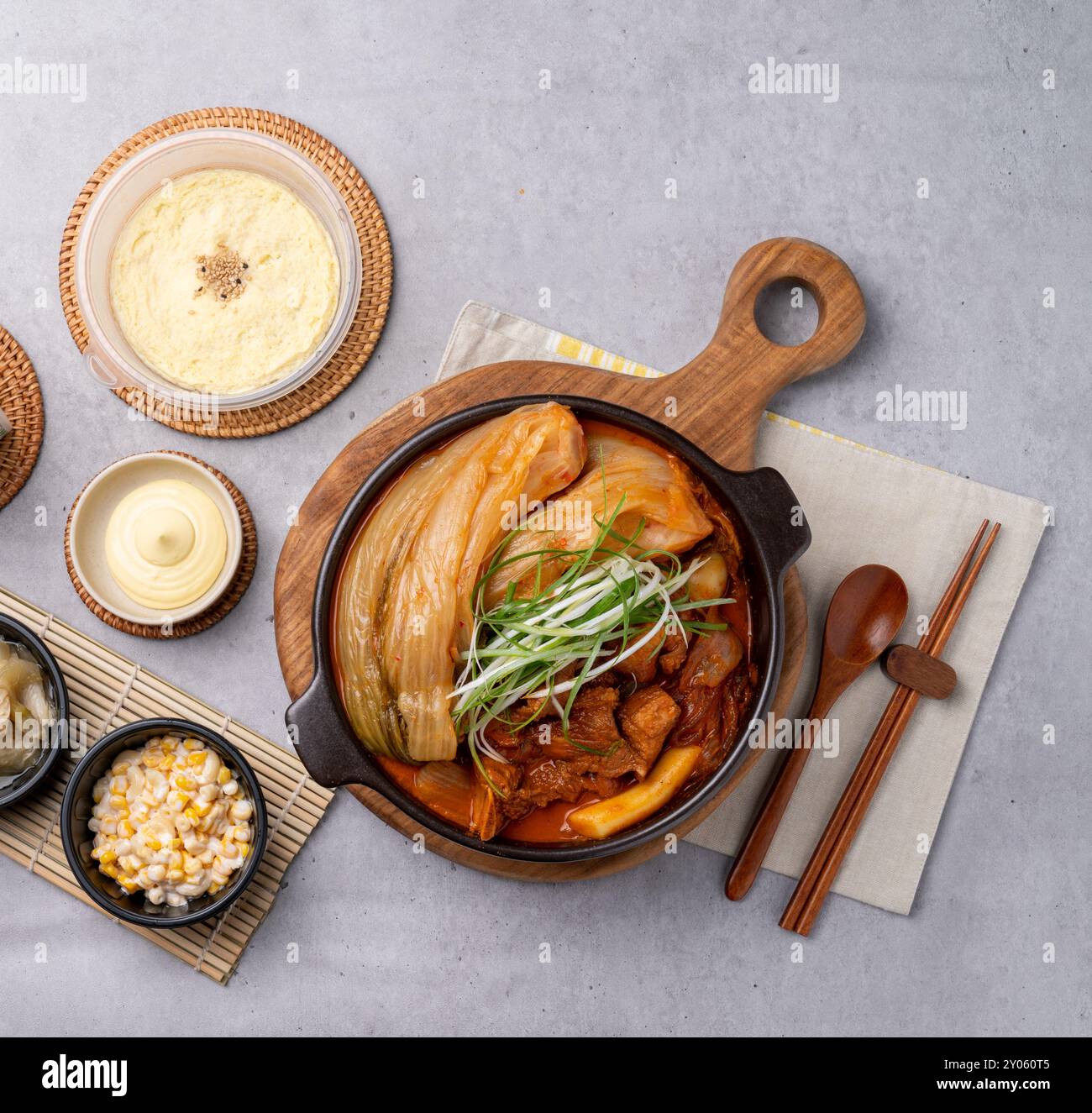 Korean food, spicy, ripe kimchi, ribs, steamed, cream, side dishes ...