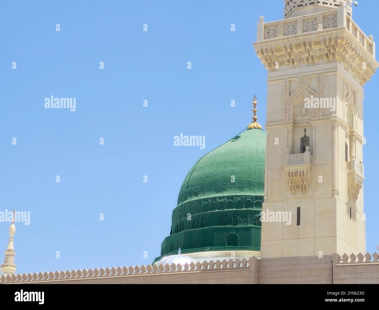 The Minaret and the Green dome of The Prophet's Mosque or Al Masjid Al ...